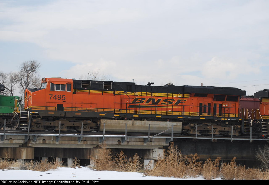 BNSF 7495